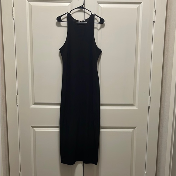 Mango | Dresses | Black Sleeve Less Dress | Poshmark